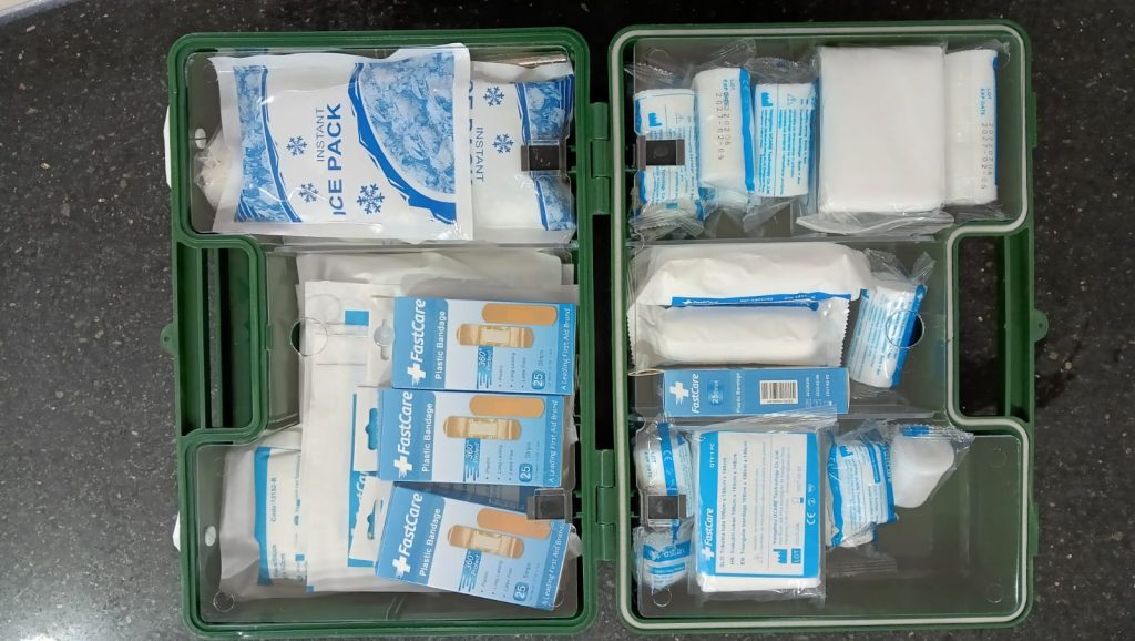 FIRST AID KIT WHITE 50 People - World Gate General Trading